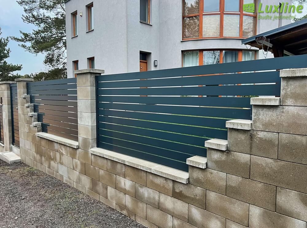 Atypické ploty - Hliníkové ploty - Luxline.cz