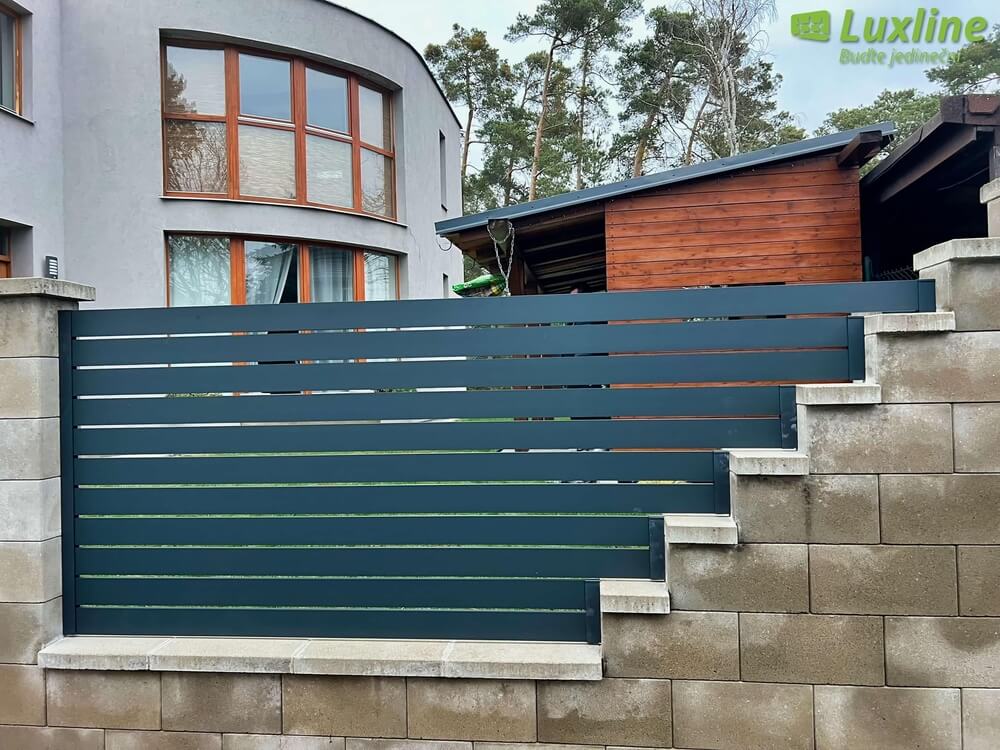 Atypické ploty - Hliníkové ploty - Luxline.cz